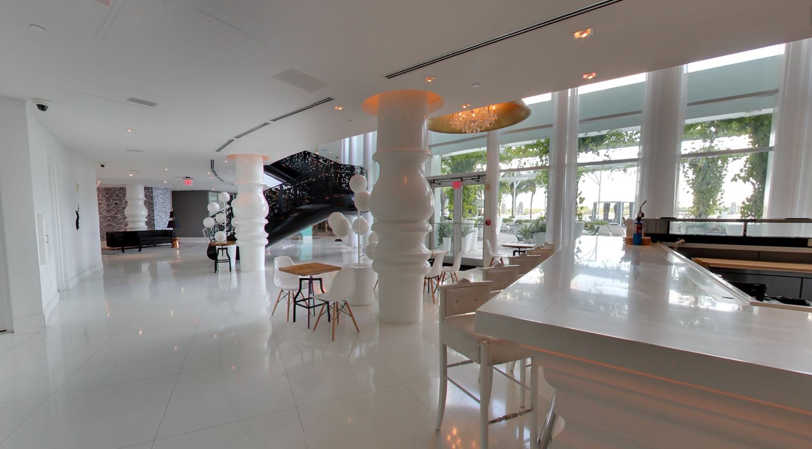 Mondrian Hotel - Castellanos Design Studio